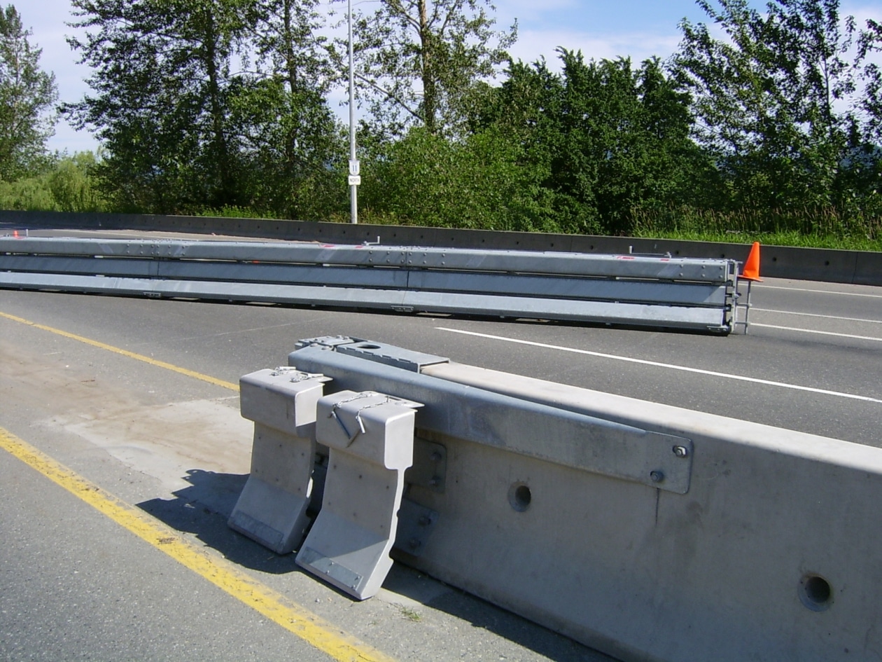 ArmorGuard Gate | Safe Direction