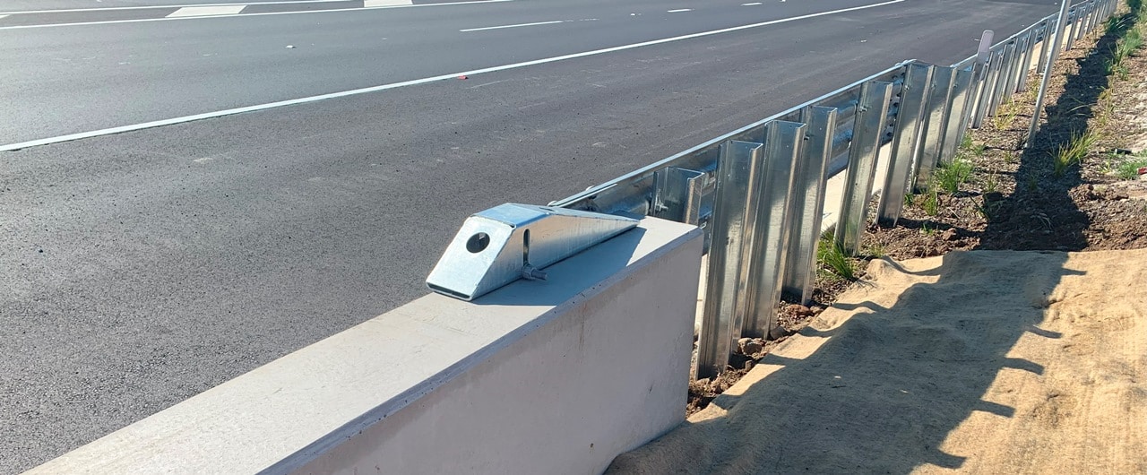 RAMSHIELD® Transition MASH Guardrail | Guardrail Crash Barrier