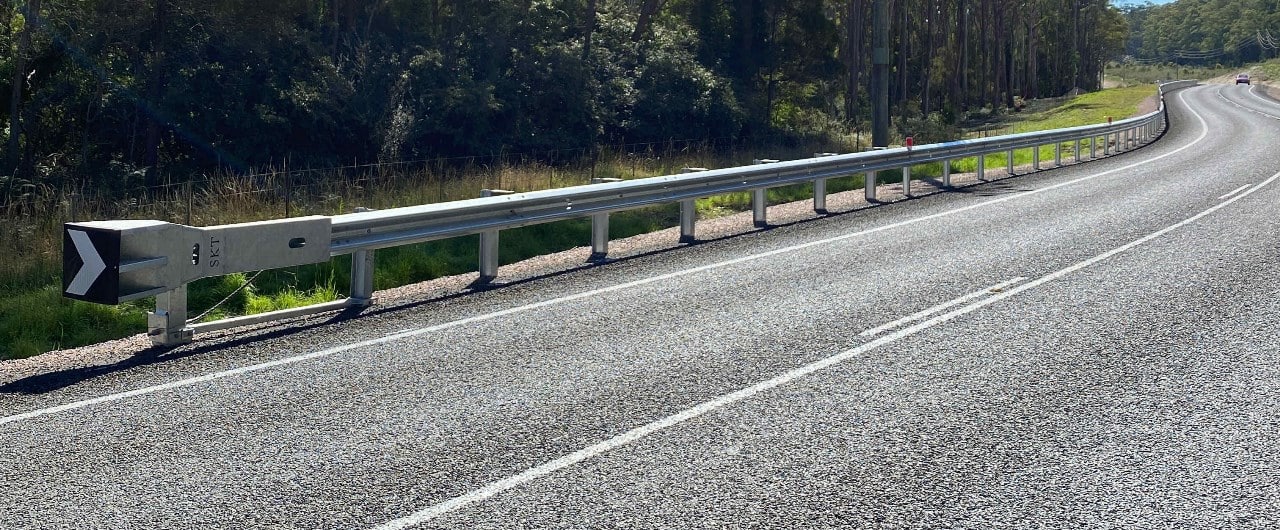 MASH SKT Guardrail End Terminal for Safety Barriers | Safe Direction®️