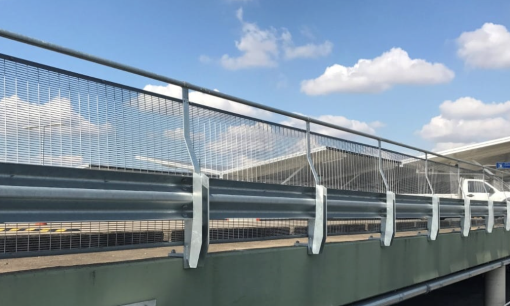 RhinoStop® Sky-Edge Car Park Guardrail Safety Barrier | Safe Direction®️
