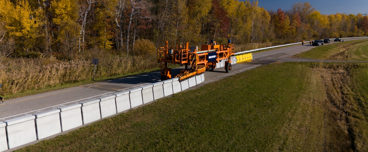 TALL 42 Movable Barrier System | Safe Direction®